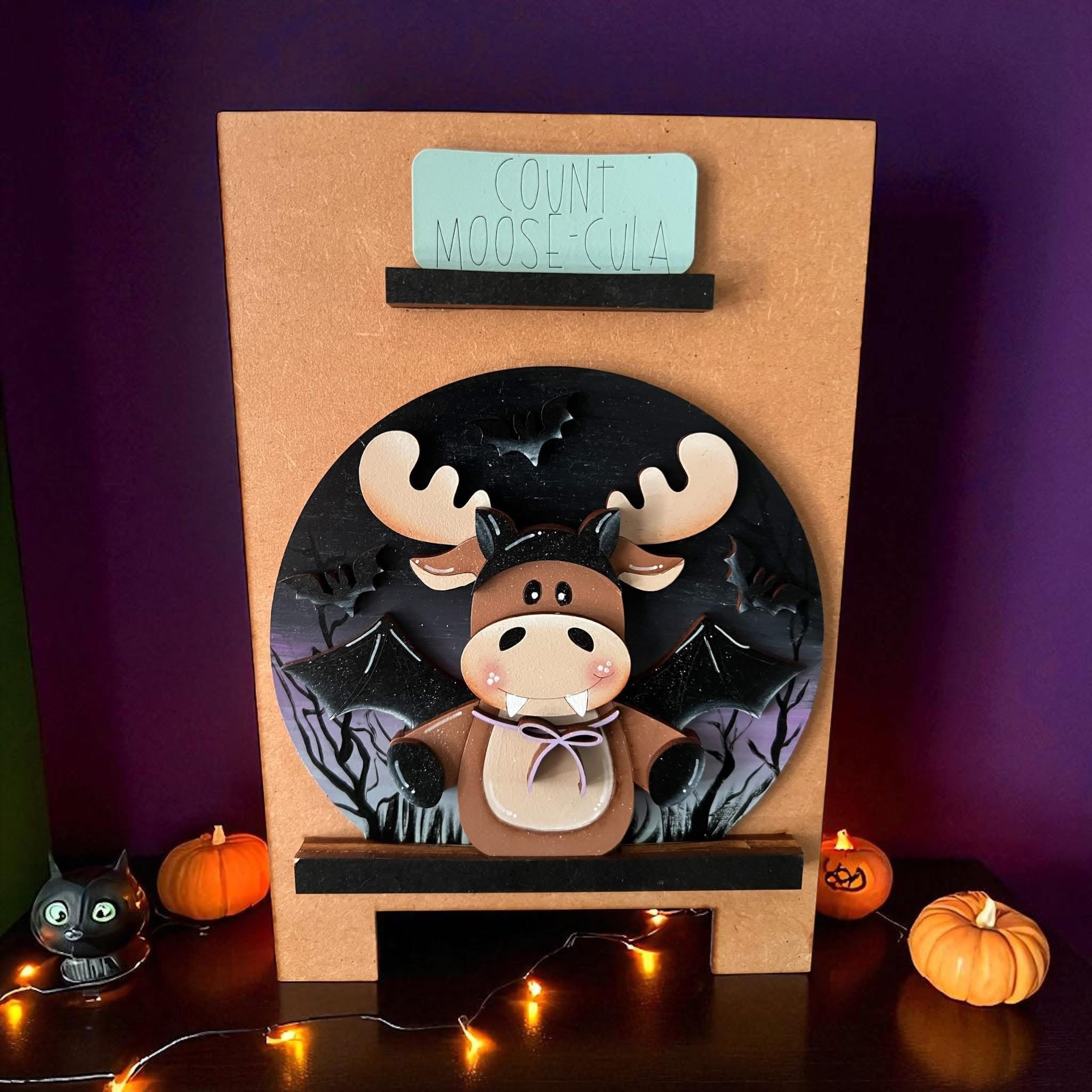 Halloween Moose Easel Insert – Hop In and Create